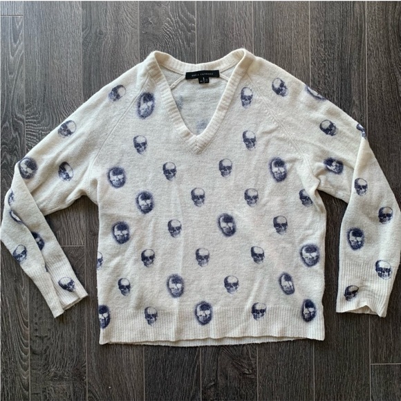 Skull Cashmere | Sweaters | Skull Cashmere Vneck Sweater | Poshmark